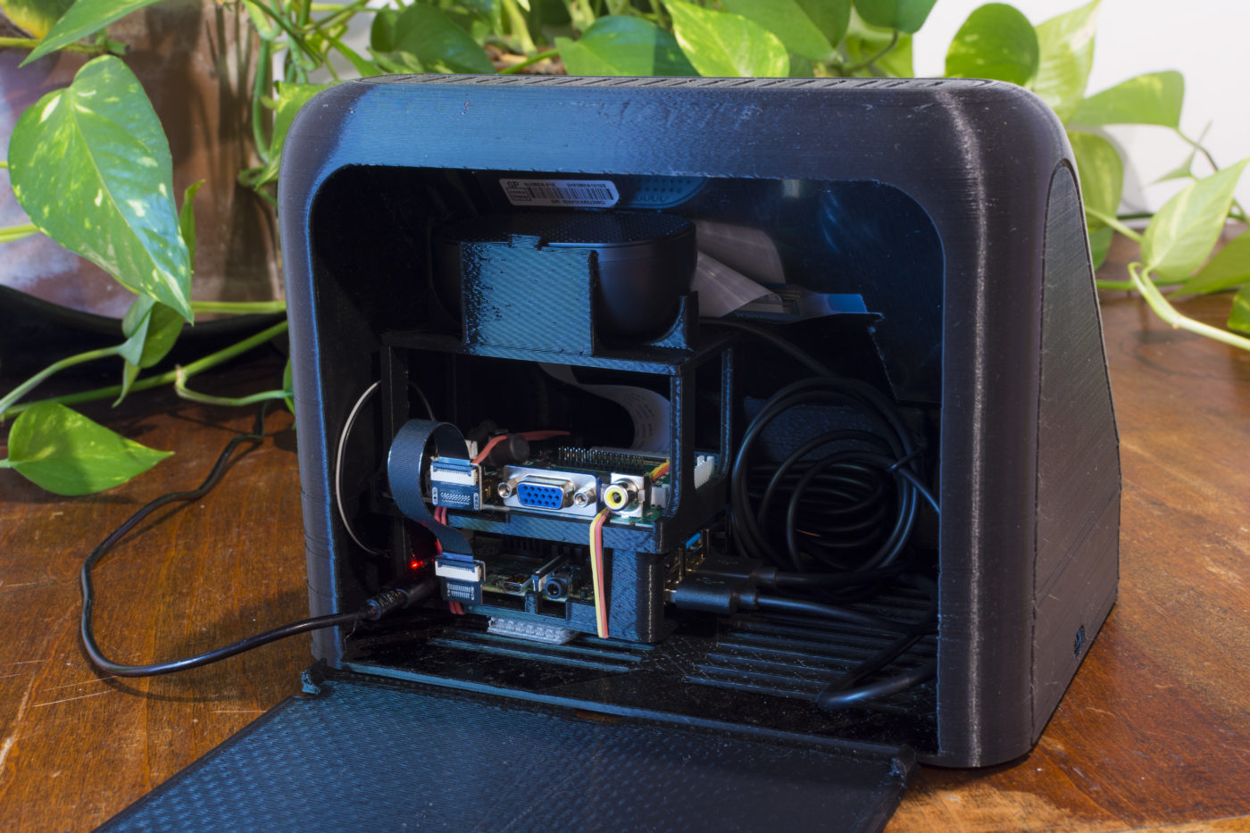 Modern Retro Computer Terminals - The Works of Oriol Ferrer Mesià